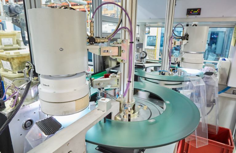 complete-design-tooling_mn-rubber-plastics - Minnesota Rubber & Plastics